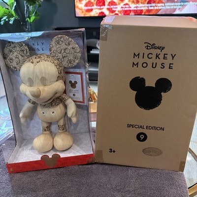 Disney Year of the Mouse September Animator Mickey Mouse Plush Limited ...