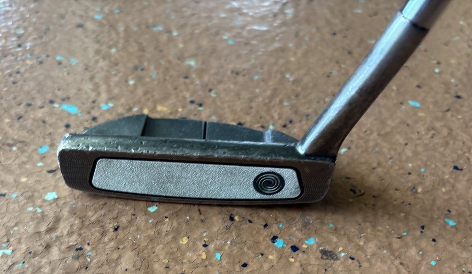 ODYSSEY WHITE ICE 9 Putter.33.5”. Steel Shaft.355 Grams.Super Stroke ...