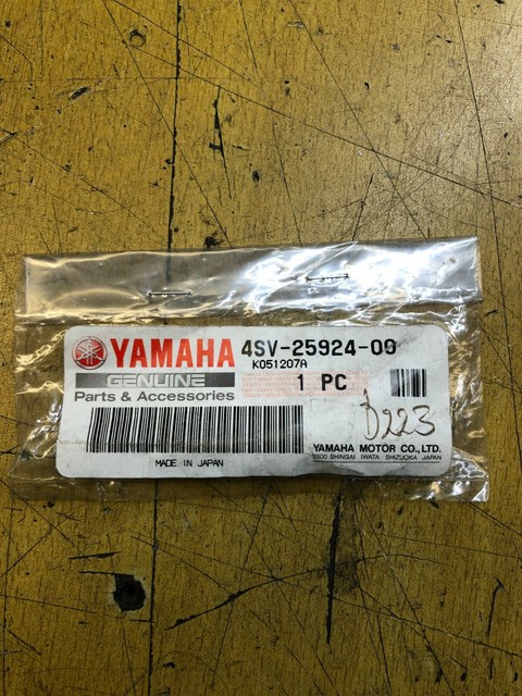 Pin Caliper Front Yamaha 4sv-25924-00 XT 1200 Z XP 500 Tmax fz8 XJR ...