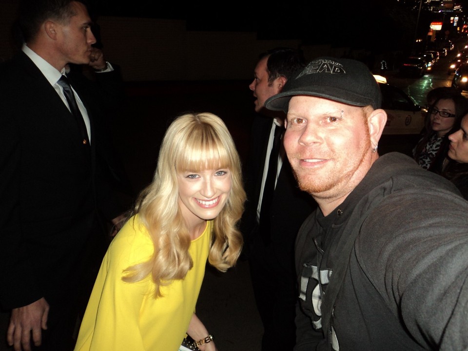 Beth Behrs 2 Broke Girls autographed photo signed 8x10 #4 Caroline ...