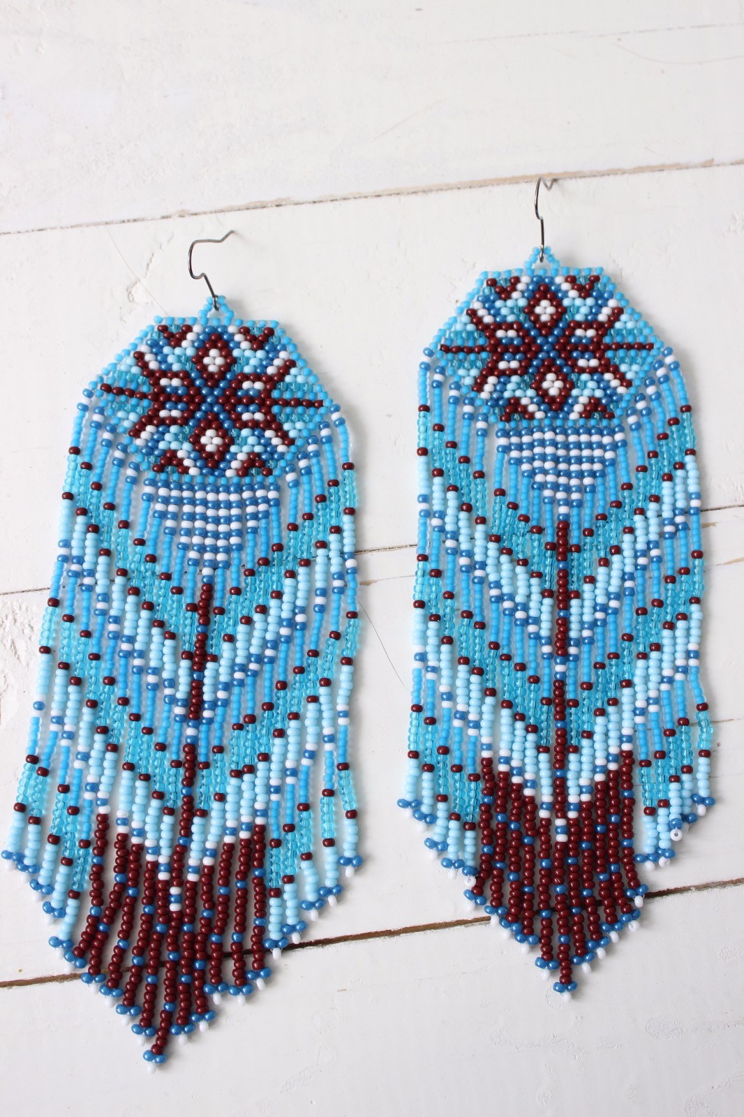 Native american beaded earrings, style Beadwork, native style earrings ...