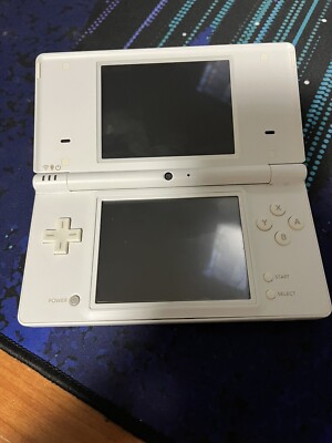 Nintendo DSi Handheld Game Console - White (READ DESCRIPTION ...