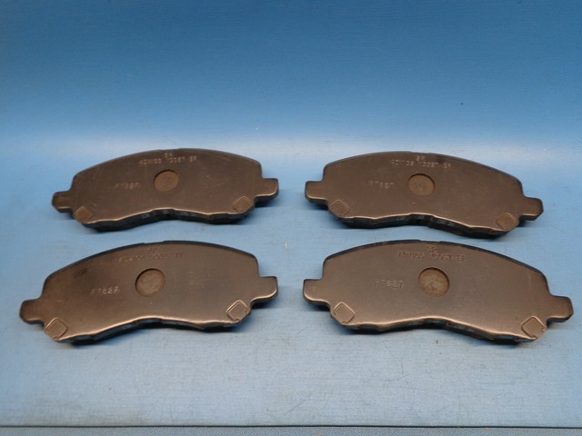 Mitsubishi MZ690568 Genuine OEM Brake Pads for sale online | eBay