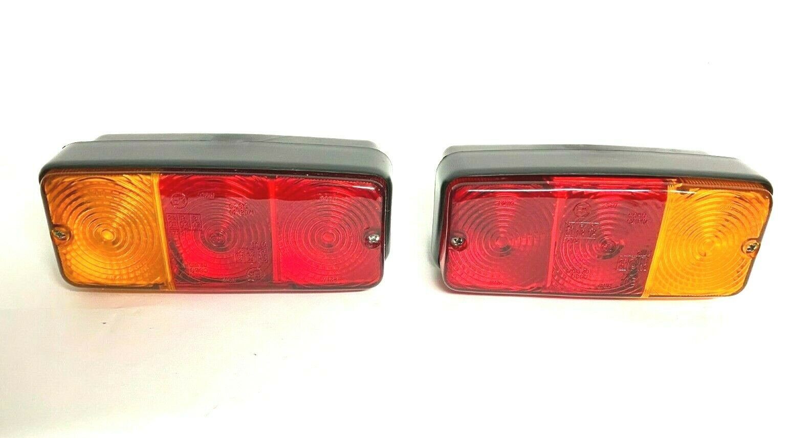 TAILLIGHTS WITH UNIVERSAL PLATE LIGHT TRACTOR CARAVAN MULETS COBO (IT ...