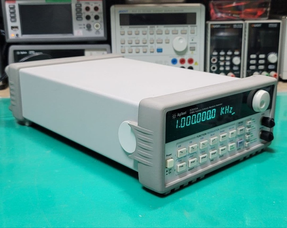 Agilent 33120A Rare 15MHz Function / Arbitrary Waveform Generator Opt ...