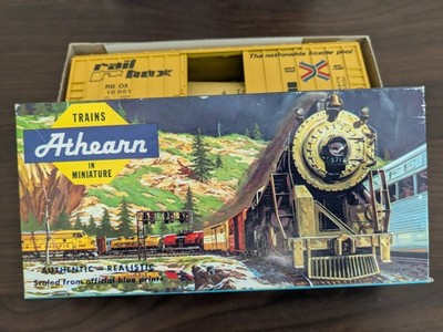 VINTAGE HO ATHEARN 5521 50 Ft RAILBOX YELLOW BOXCAR MINIATURE MODEL ...