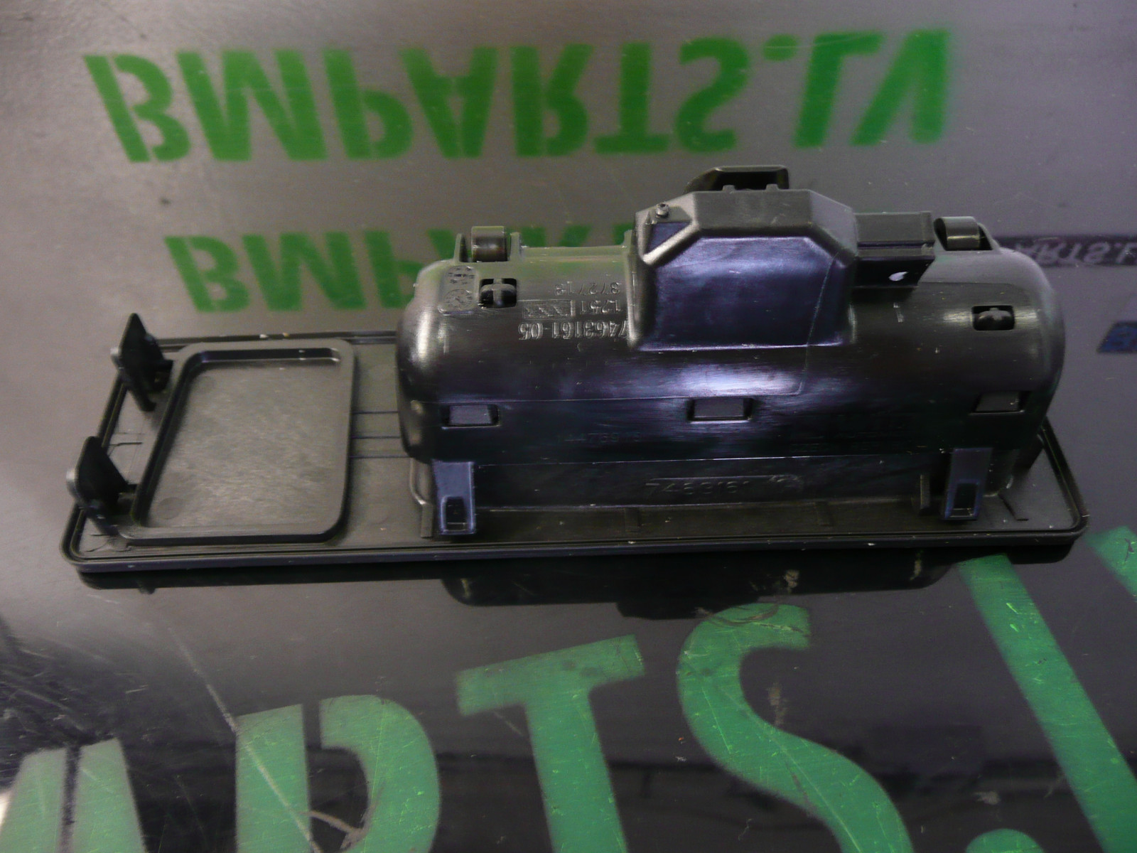 NEW GENUINE BMW X1 F48, X3 F25 BOOT LID TAILGATE SWITCH 51247463161 | eBay