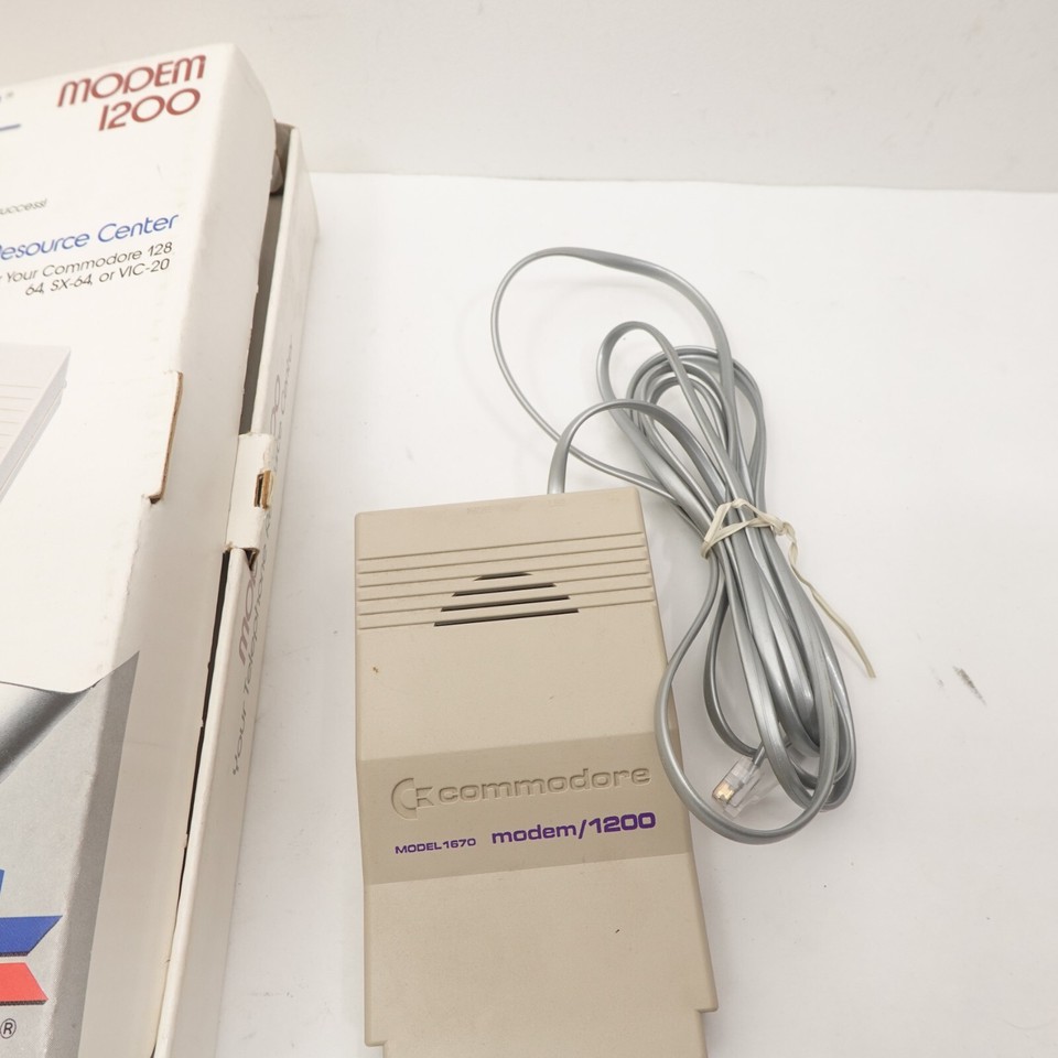 Commodore Modem 1200 Baud Model 1670 Quantum Link Edition With Box | eBay