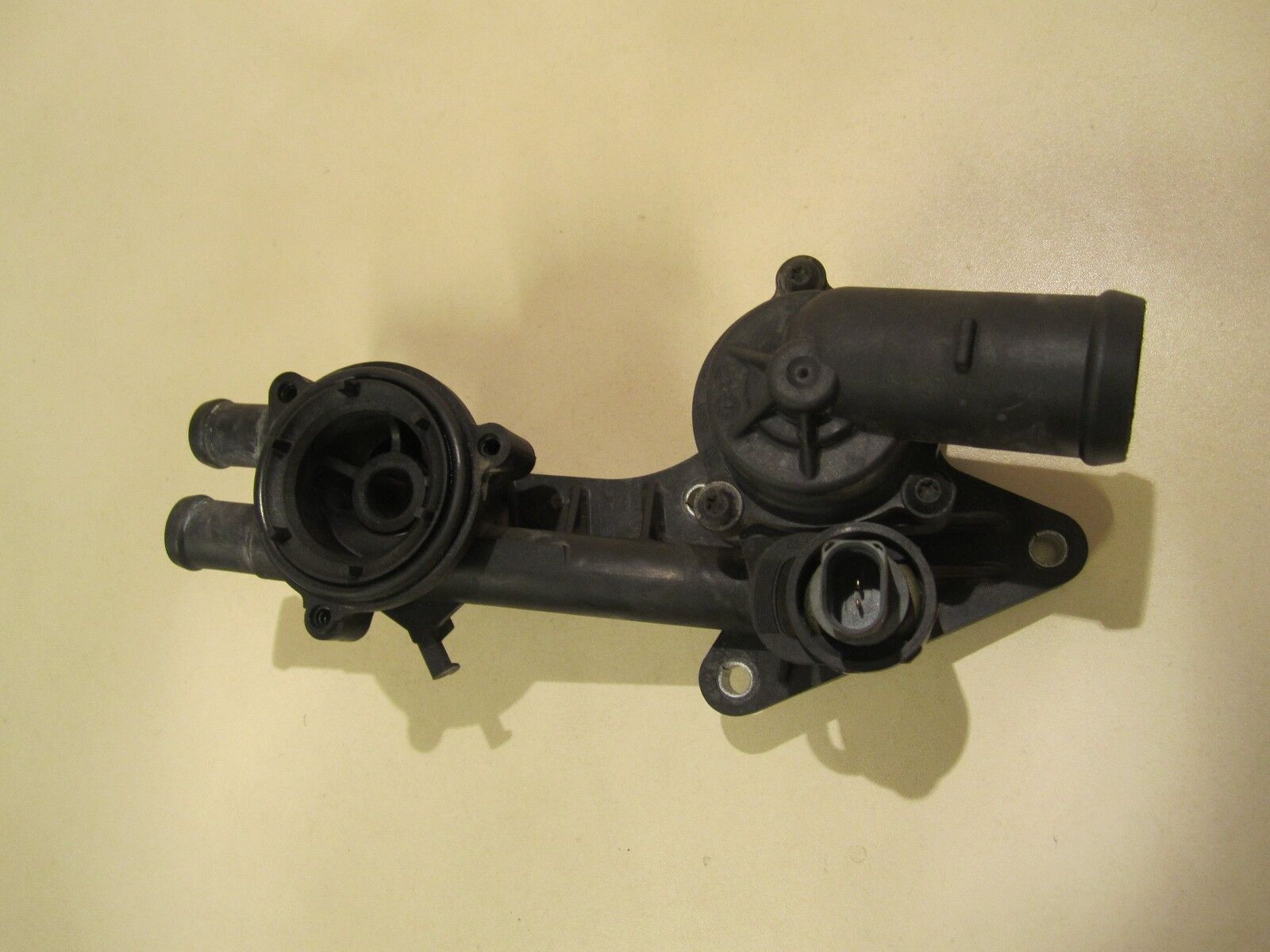 03C121026AC VW golf 6 1.4 TSI 2011.y thermostat housing 03C 121 026 AC ...