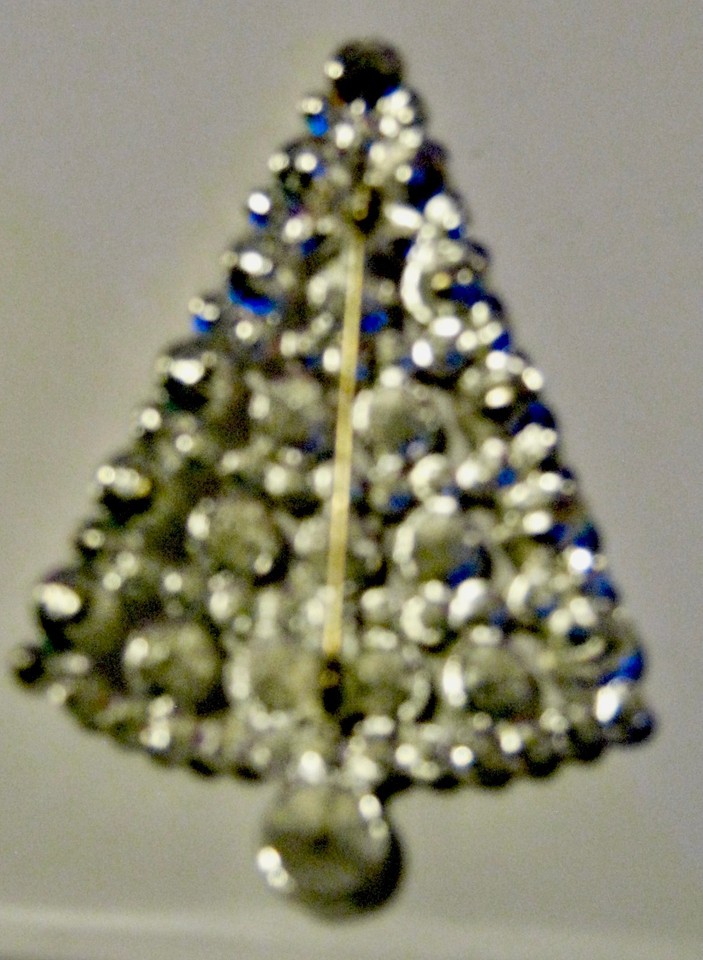 Sparkly Christmas Tree Pin Brooch Clear Rhinestones 2 5/8" | eBay