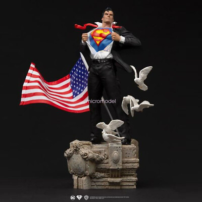 Iron Studios DC Comics Superman Clark Kent 1/10 Figure Resin Statue ...