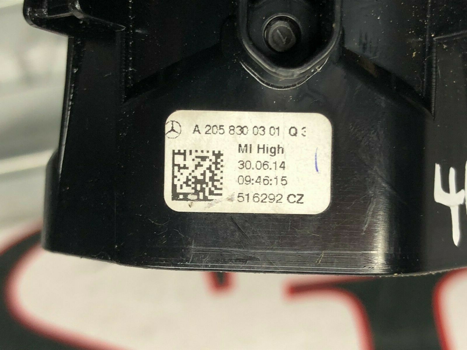 (AS) MERCEDES BENZ W205 C CLASS FRONT DASH VENTS GRILL A2058300301 | eBay