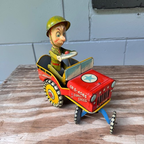Vintage Unique Art 1940s Tin Litho 7" Wind up GI Joe And His jouncing ...