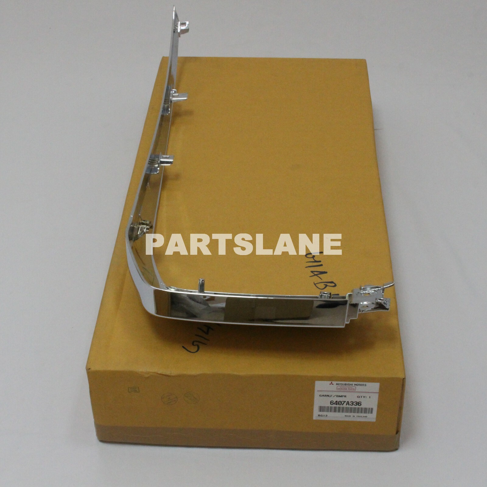 6407A336 Genuine Mitsubishi GARNISH FR BUMPER SI OEM for sale online | eBay