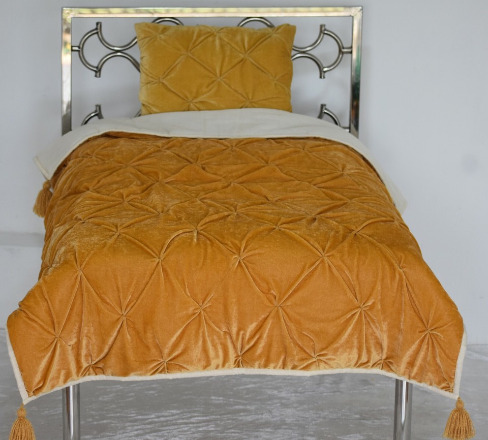 Gold velvet comforter blankets and bedspread (king quilt 90X104 inch ...