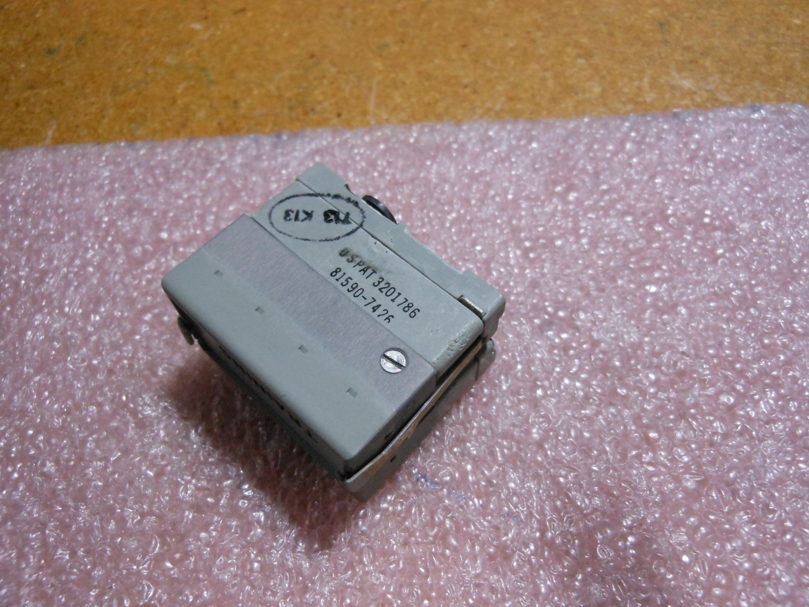 KORRY LIGHT INDICATOR "TRAINING" # 1897962 NSN: 6210-00-864-0873 # 519 ...