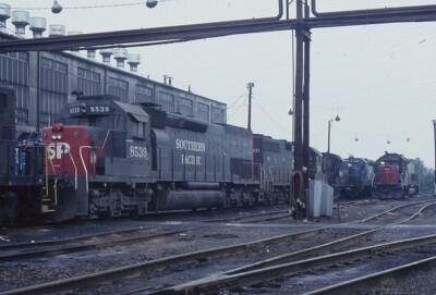 Railroad Slide - Southern Pacific #8539 Diesel Locomotive Train Yard SP ...