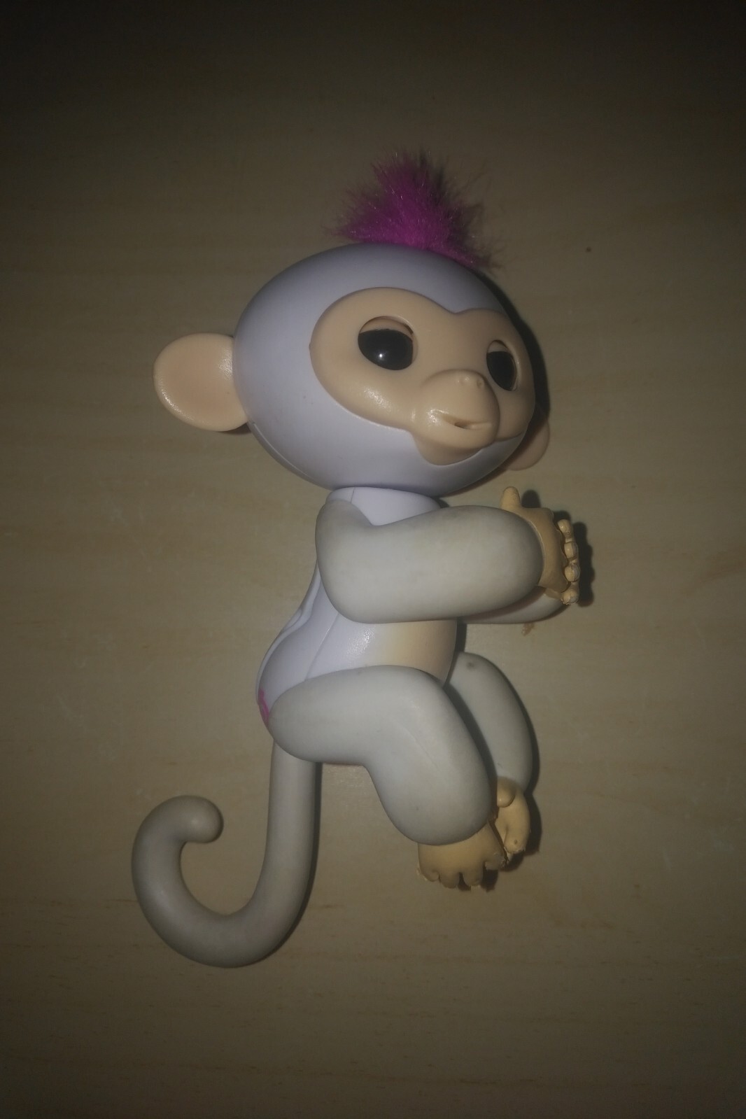 WowWee Fingerlings Monkey Interactive Baby Pet White Working ...