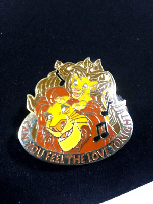 Disney Lion King Mufasa & Simba Song "Can You Feel The Love Tonight ...