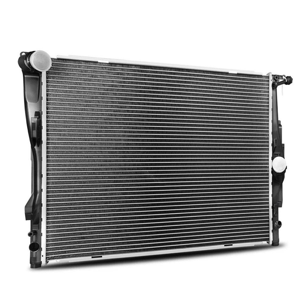2882 Radiator for BMW Z4 128i 323i 325i 325xi 328i 328xi 330i Z4 2.5L 3 ...