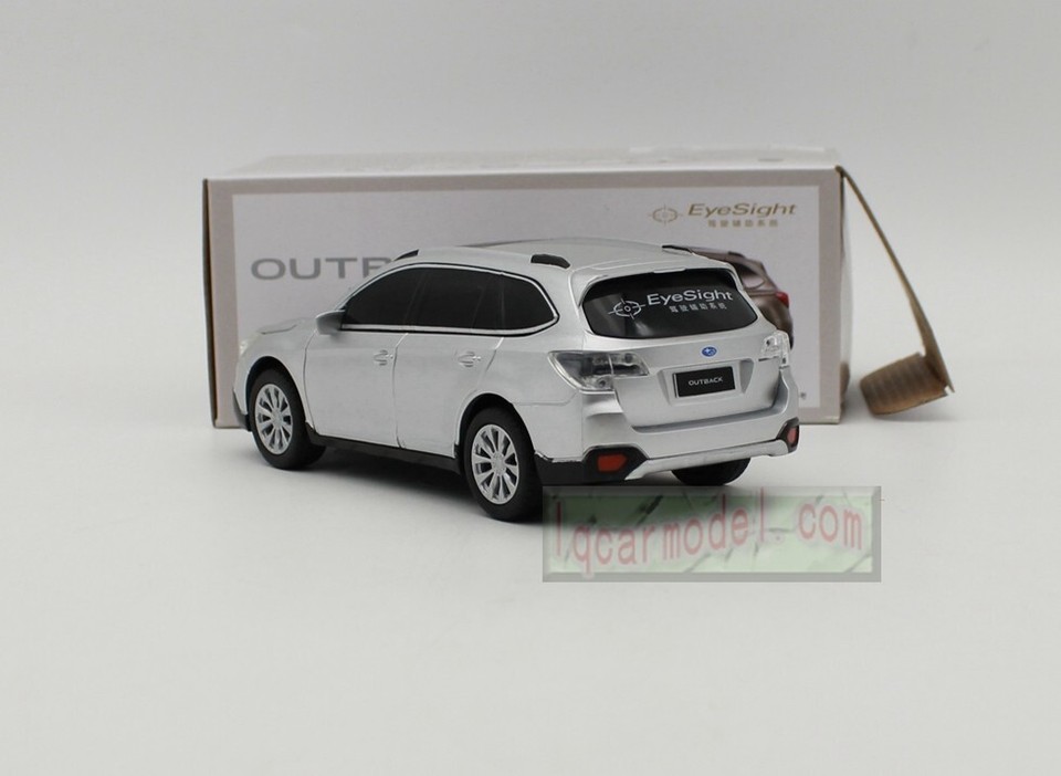 1/40 Dealer version Subaru Outback Eyesight car toy Plastic silver ...