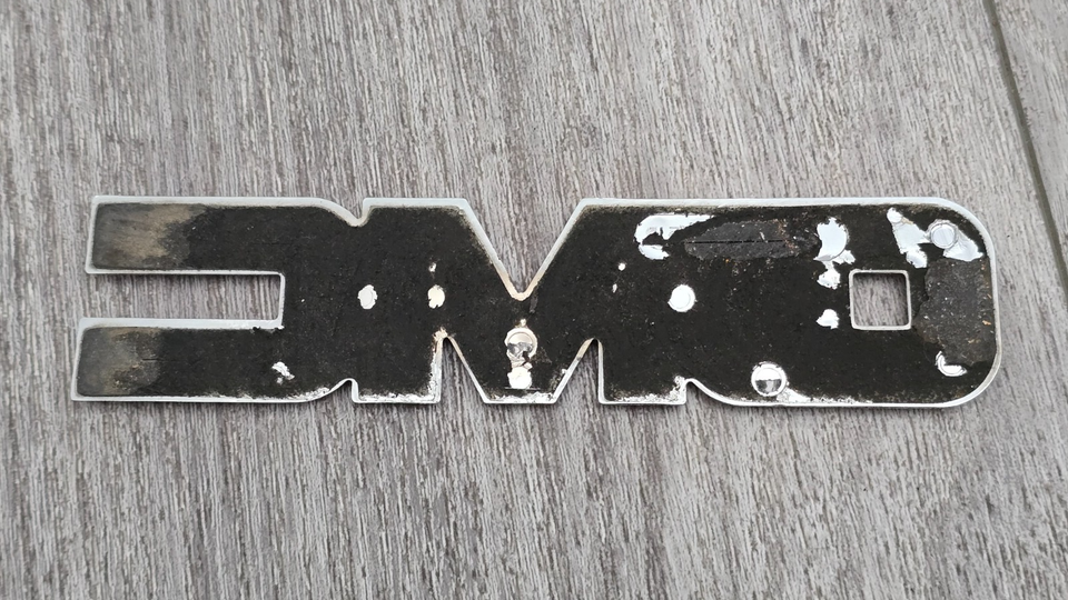 OEM GMC Emblem Badge Red Chrome Logo 22759917 Fits Sierra Yukon Acadia ...