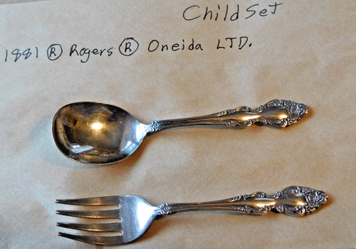 Oneida Silverplate 1881 Rogers Ltd 1967 ~ BAROQUE ROSE ~ Baby 2-piece ...