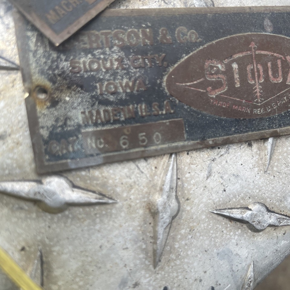 SIOUX 650 VALVE FACE GRINDING MACHINE HEAD ASSEMBLY SPINDLE VALVE ...