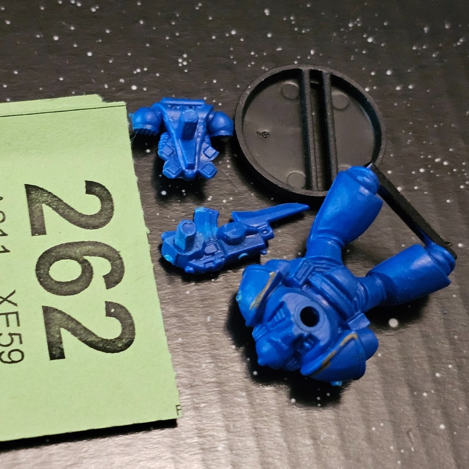 GW MB Space Crusade Miniature Marine Bolter Blue Ultramarines 90's 40k ...