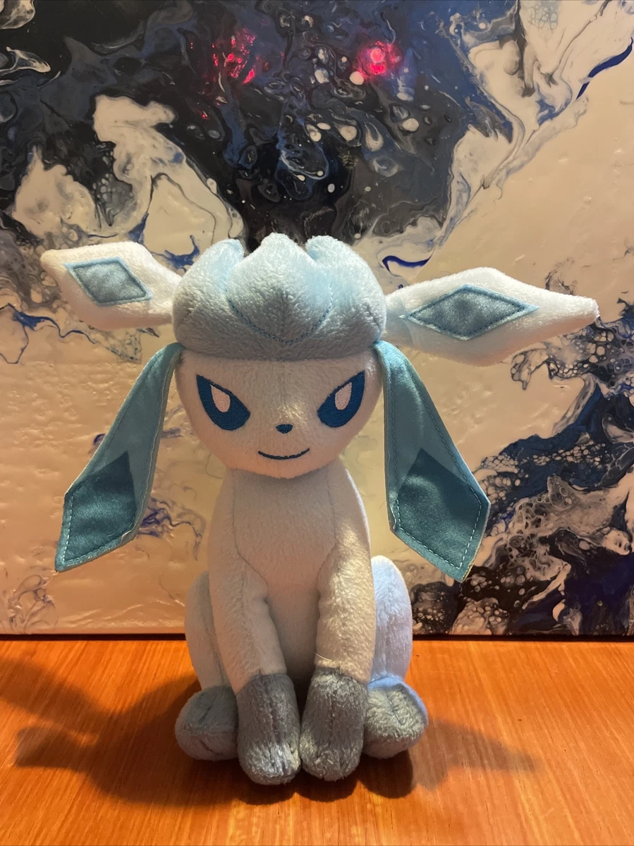 Glaceon Sitting