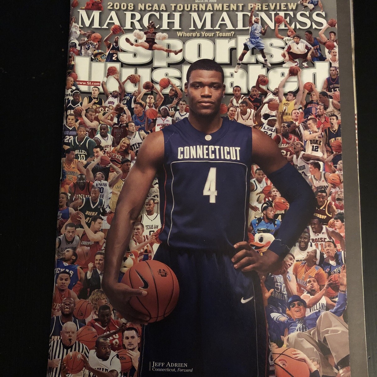 Jeff Adrien, Universidad De Connecticut