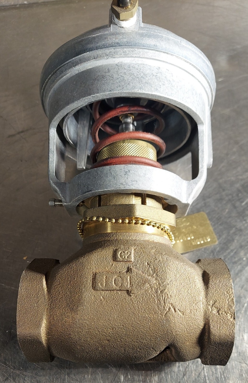 Johnson Controls 1" Bronze Control Valve VG7241NT+3008E0 w/ Actuator V ...