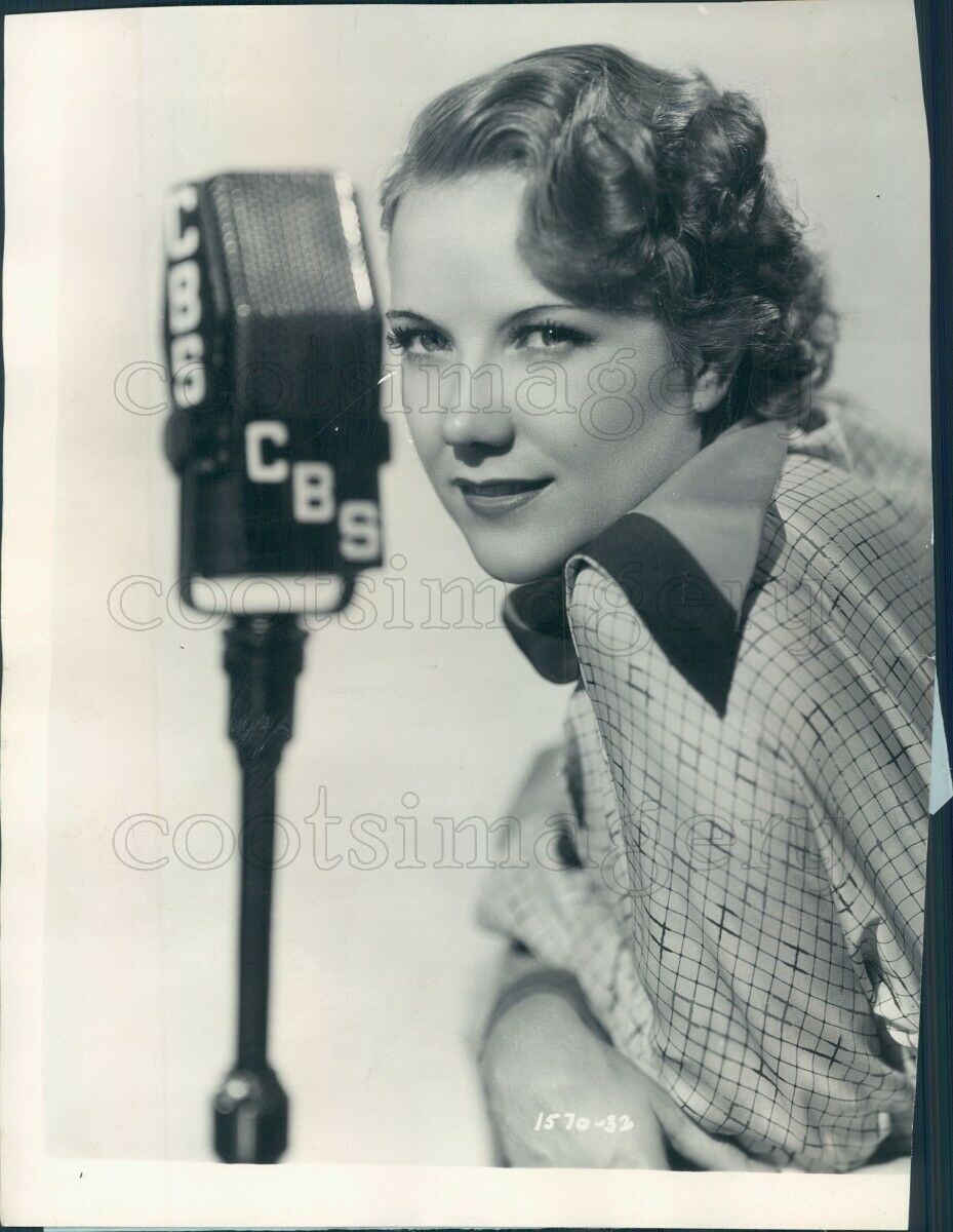 1935 Press Photo Pretty Singer Bernice Claire CBS Radio 1930s | eBay