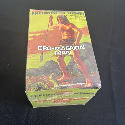 1971 Aurora Prehistoric Scenes Cro-Magnon Man Kit 730 Factory Sealed | eBay
