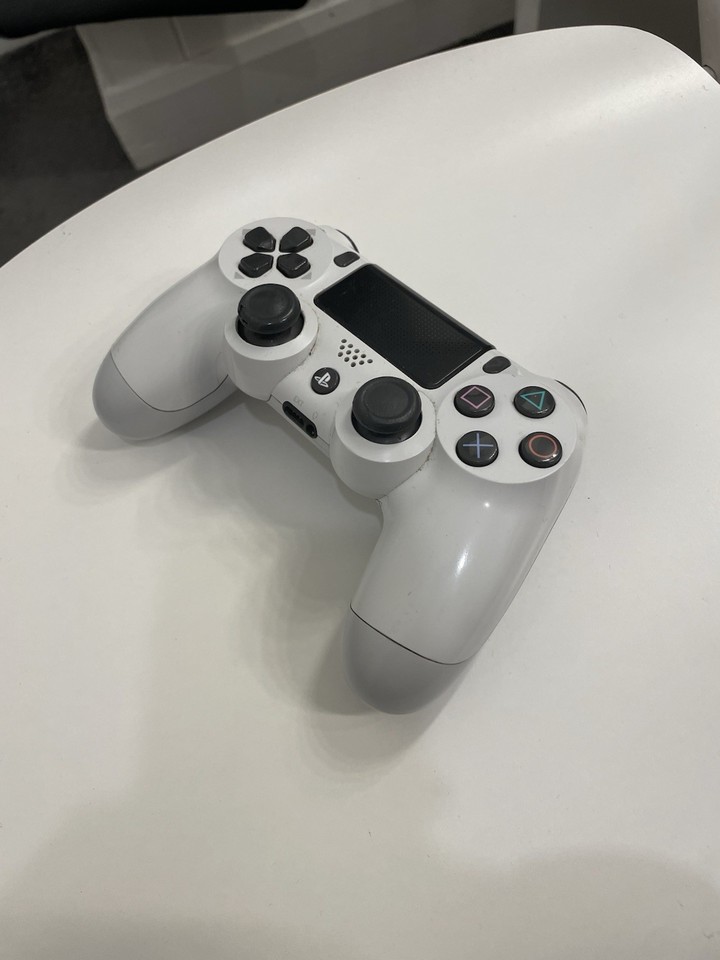 Sony PlayStation 4 DualShock Wireless Controller White | eBay UK