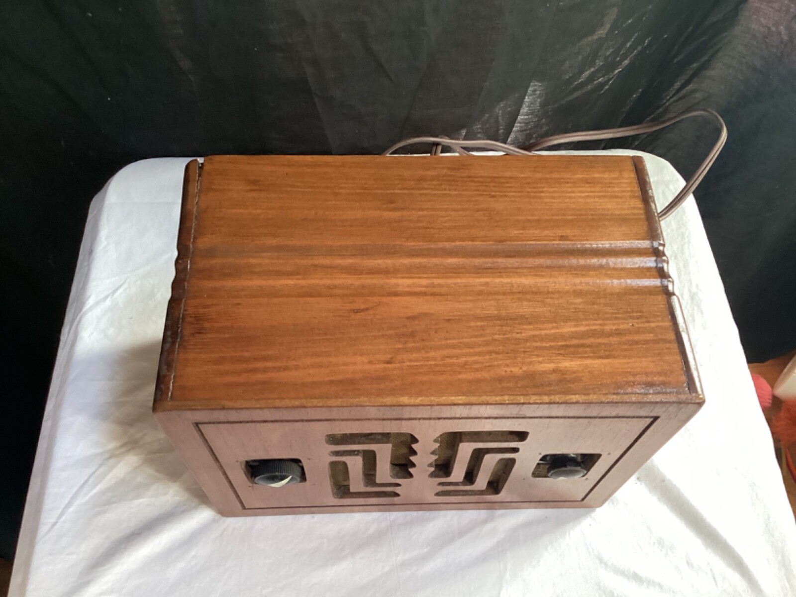 Antique Aetna wood art deco tube radio 6x7.5x10 | eBay