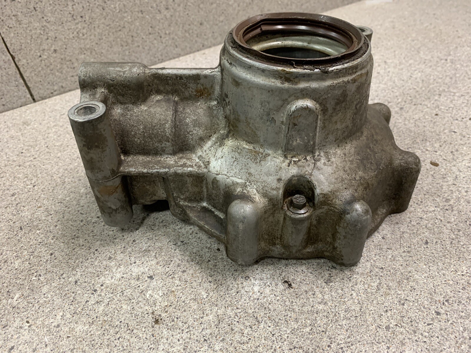 12-18 Arctic Cat ATV 1502-856 Front Differential Gearcase Housing - See ...