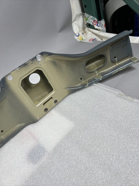 MERCEDES Mercedes-Benz OEM SPRINTER 2500 Front Bumper-crossmember ...