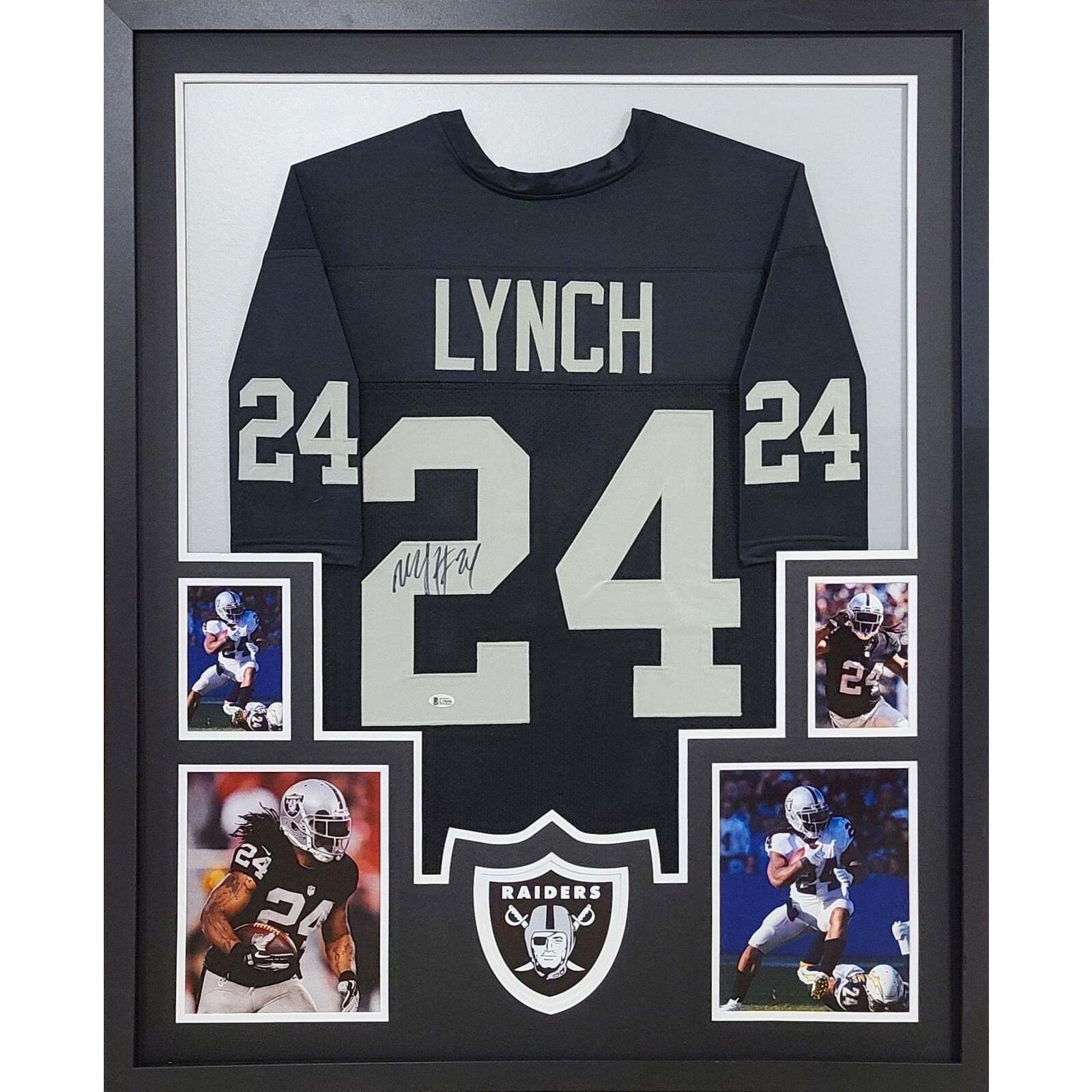 Marshawn Lynch Autographed Memorabilia | Signed Photo, Jersey ...