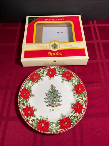 Spode Christmas Tree Annual Collector Plate 2007 Red Poinsettias on Rim ...