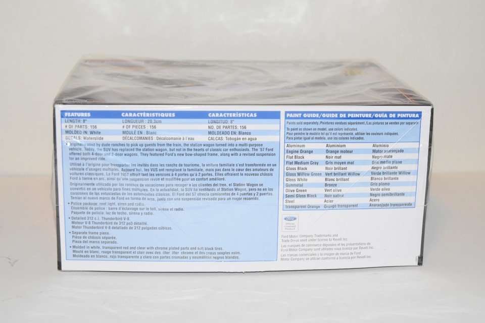 Monogram 1957 Ford Del Rio Ranch Wagon 2n1 1:25 Plastic Model Kit #85 ...