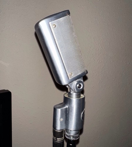 Shure Model 330 Uniron Ribbon Microphone Vintage Rare Near Mint ...