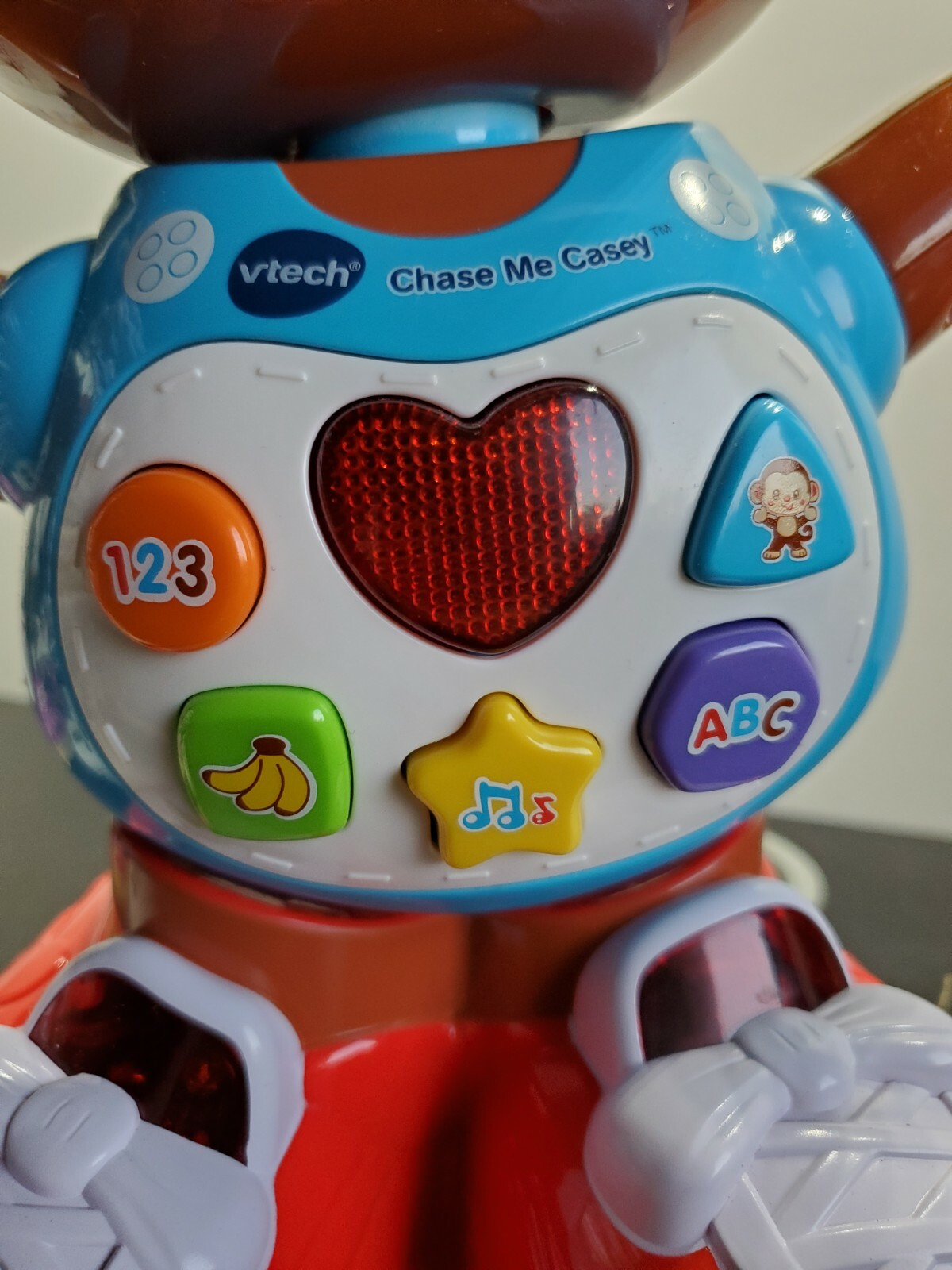 VTech Chase Me Casey Monkey Toy 9-36 months 70+ Songs Teaches Numbers ...