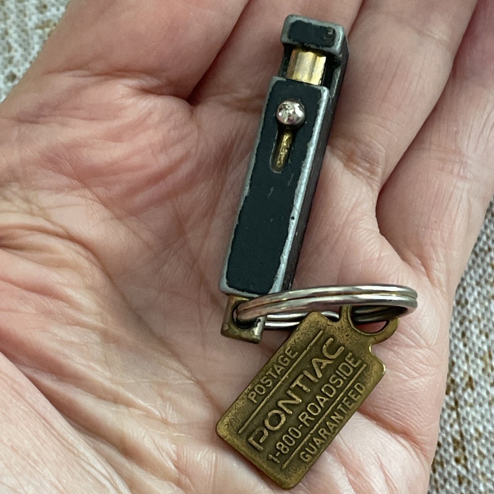 VINTAGE PONTIAC KEY RING | eBay