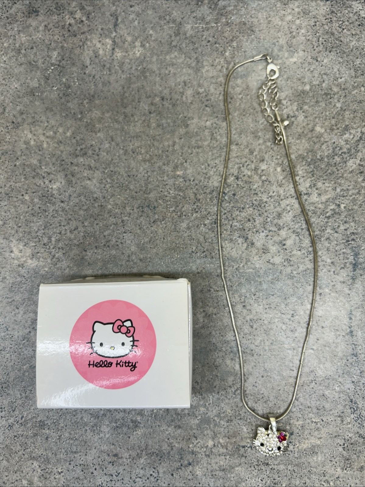 Hello Kitty Sanrio Silver Crystals With Pink Bow Neck… - Gem
