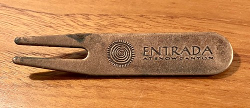 Entrada at Snow Canyon (Utah) Logo Golf Ball Mark Divot Repair Tool | eBay