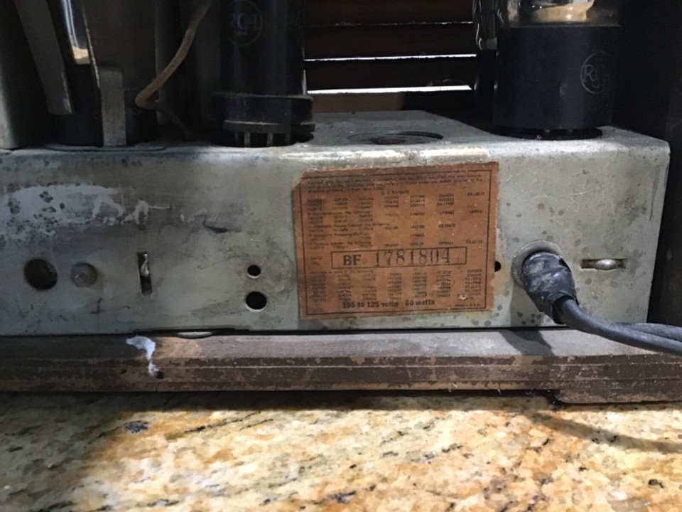 1939 Emerson Tube Radio Model BF-204 Mid Century Ingraham Cabinet w ...