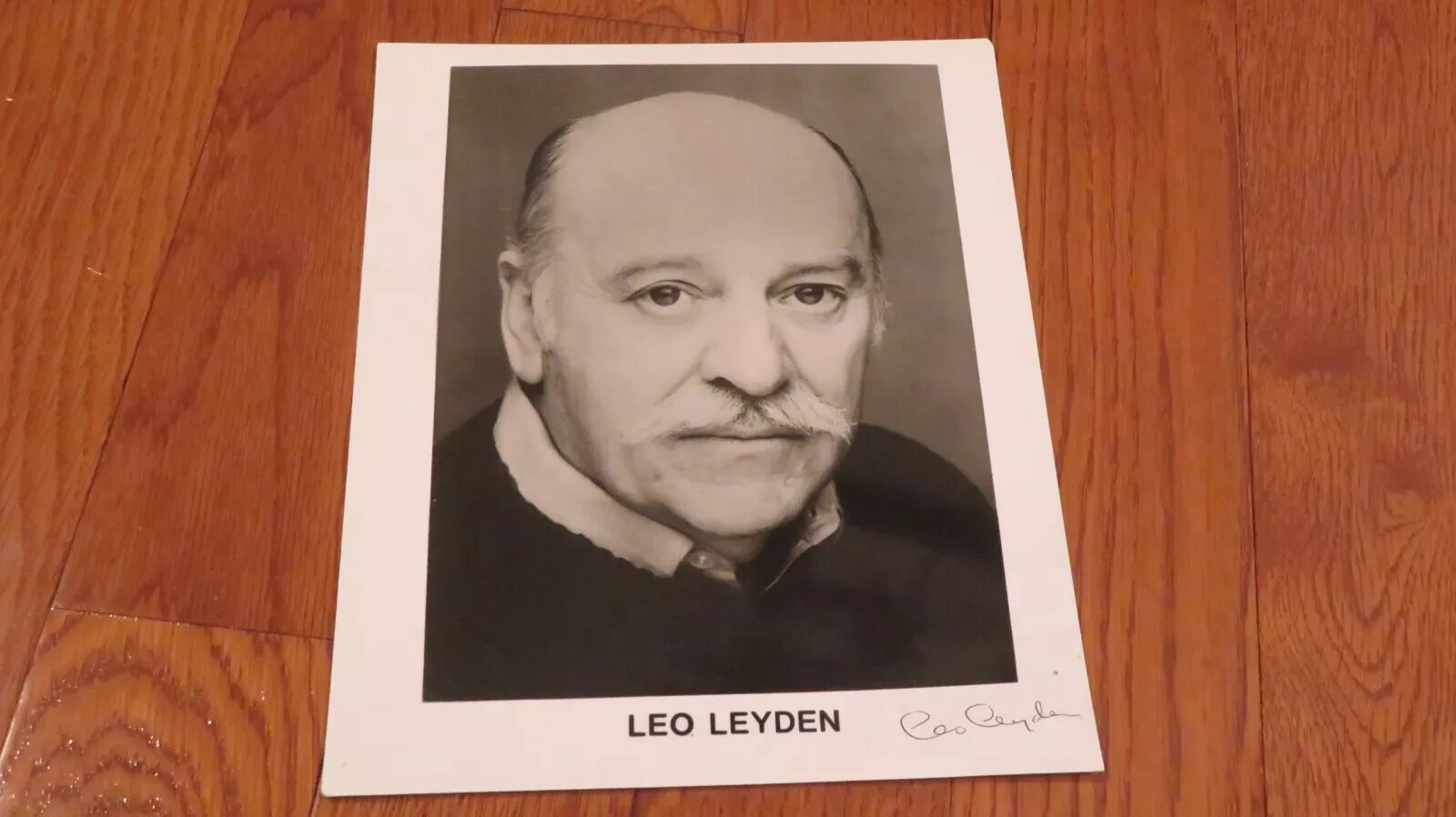 Leo Leyden Autographed Hand Signed 8x10 Photo 1776 I.Q. Festival | eBay