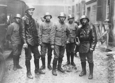 Steel helmeted Dutch troops in the Saar join Force 1934 OLD PHOTO ...