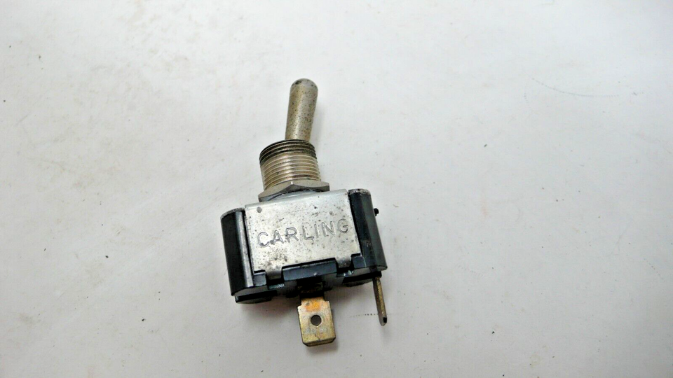 CARLING UND LAB INC LIST VINTAGE 12-20 AMP TOGGLE SWITCH | eBay